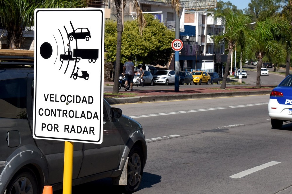 Afirman que fue "muy positivo" el debut de los radares cinemómetros