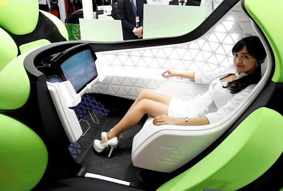 Antichoques: crean un auto de goma que sería irrompible