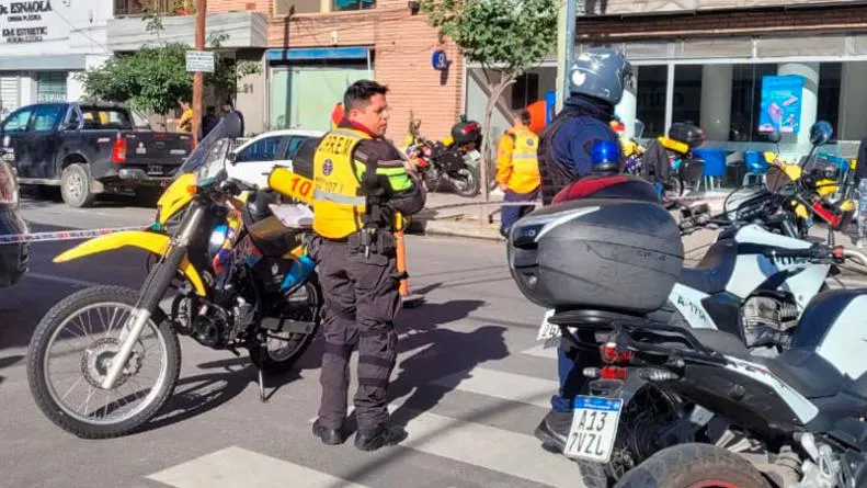 Murió tras saltar del balcón durante un procedimiento por abuso infantil