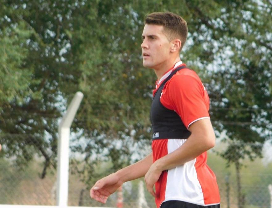 El renovado once de Instituto que ensayó Zabala