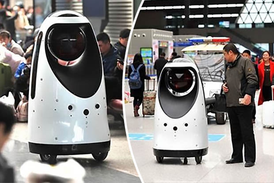 China: robots policías cuidan a pasajeros en el año nuevo lunar