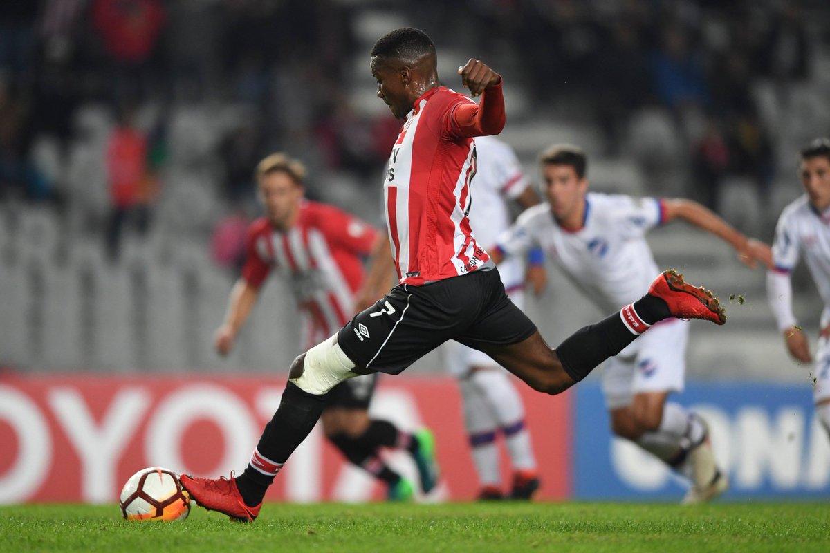 Triunfazo e increíble clasificación de Estudiantes de La Plata en la Copa