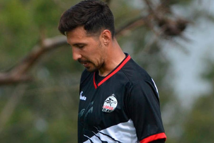 Suspendieron el contrato de Jonathan Fabbro en los Lobos de México